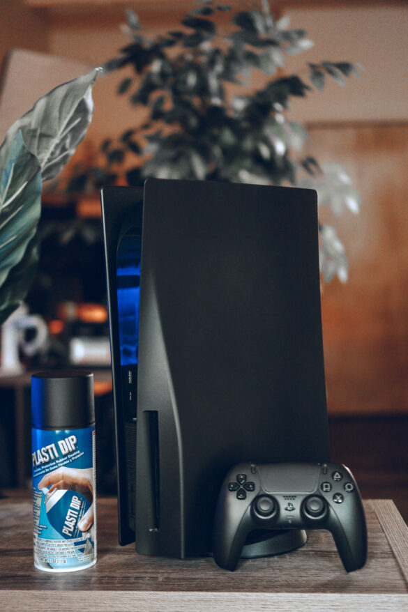 Easiest Way to an All-Black PS5 - with Plasti Dip - Tynology