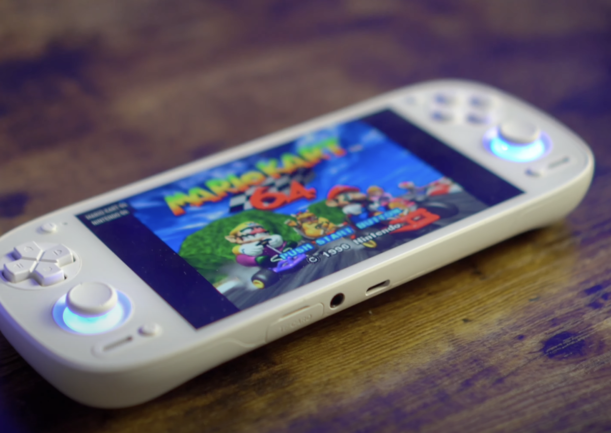 Retroid Pocket 5 Review – Still the Best Retro Handheld in 2025? - Tynology